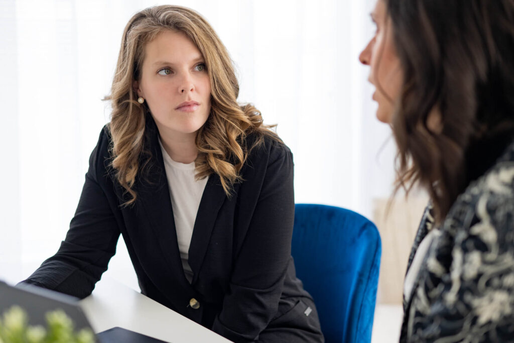 Gestion de ressources humaines en entreprise - Authentik RH